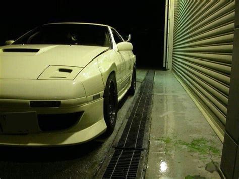 Rx 7の左半顔写真展に関するカスタム事例｜車のカスタム情報はcartune