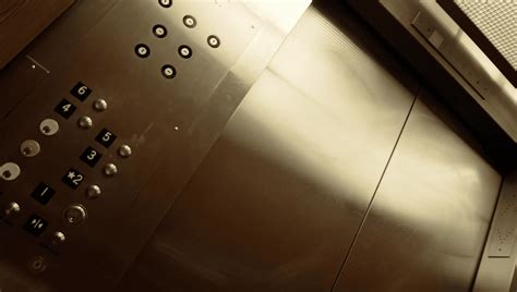 Girl Dies After The Elevator She Was In Shoots Up 30 Floors Iflscience