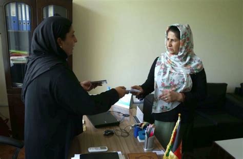 Las Mujeres Afganas Afianzan Su Participación Política