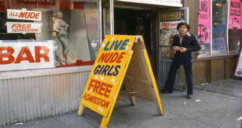 1970s Times Square The Nyc Hot Spot Has A Sleazy History