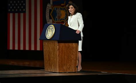 Democrat Kathy Hochul Sworn In As Elected New York Governor The Globe