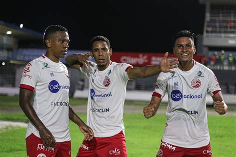 Crb X Náutico Como Aconteceu Resultado Destaques E Reação Futebol