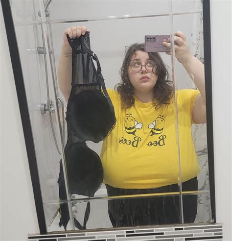 My Boobs Weigh 28 Pounds — I Have To Use A Walking Stick