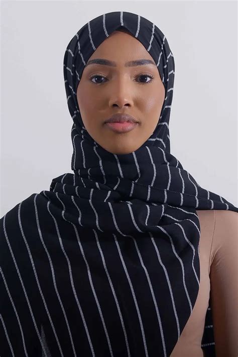 Striped Hijab Black Rabaya Modest Wear Premium Hijabs Uk