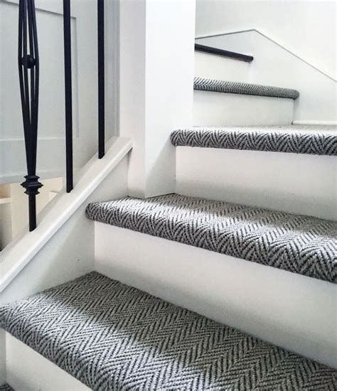25 Best Modern Staircase Runner Ideas For 2023 Artofit