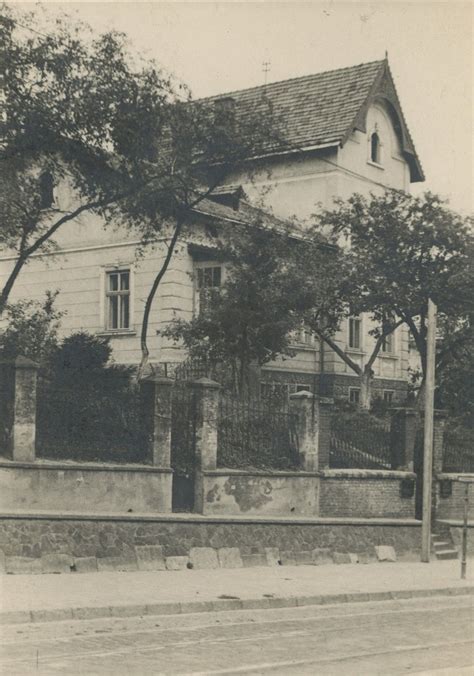 Дім Івана Франка у Львові що садив біля хати поет спогади фото Zaxid Net