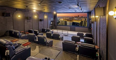 수영장·골프장 이젠 메가박스입점까지 진화하는 고급아파트 커뮤니티 시설 땅집고