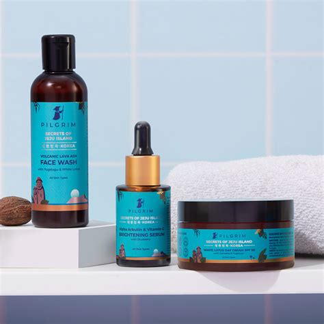 Buy De Tan And Glow Skincare Kit For Men