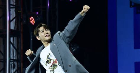 포토 여러분 영탁이 돌아왔어요