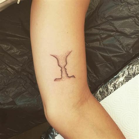 79 Mind Bendingly Epic Optical Illusion Tattoo Designs Bored Panda