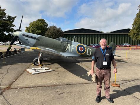 Luke Barnard Lukedbarnard • Threads Say More