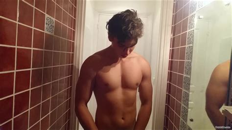 Cocky Muscle Men Young Verbal Alpha Male Shows