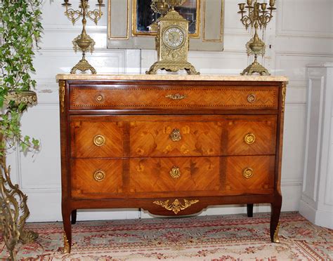 Proantic Commode marquetée De Style Transition Louis XV Louis XVI