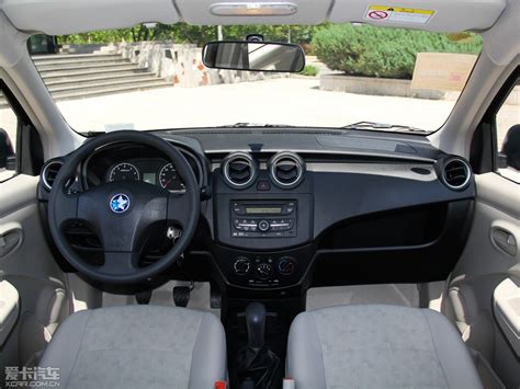 2014款启辰R30 1 2L 手动尊享版 中控区 52 546张图片 汽车图片大全 爱卡汽车