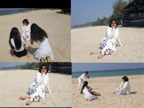 ချစ်စရာအိုင်တင်လေးတွေပေးနေတဲ့ ဖွားဖွားကို ဓာတ်ပုံရိုက်ပေးနေကြတဲ့ ဝါဝါဝင်းရွှေရဲ့မြေးမလေးနှစ်ယောက