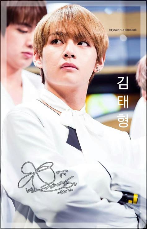 40 Bts V Cute Wallpapers