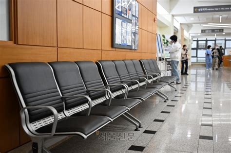 ①2000명②대표창구 ③복귀 명분 한발씩 물러서야 한걸음 나아간다