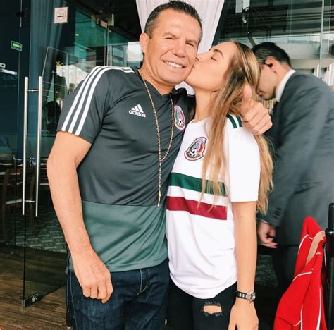 Quién Es Nicole Chávez La Hija De Julio César Chávez Que Saldrá En La