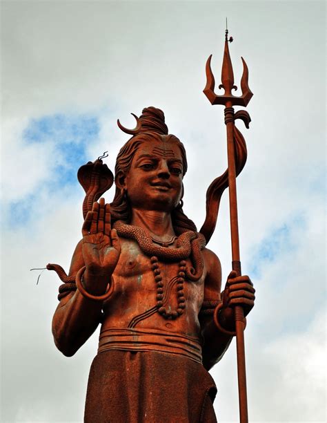 Mangal Mahadev Megaconstrucciones Extreme Engineering