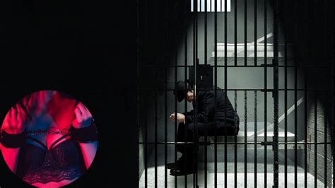 ब्रिटेन की जेल में कैदी के साथ फोन Sex महिला जेल अधिकारी पर गंभीर आरोप भेजे 900 से ज्यादा