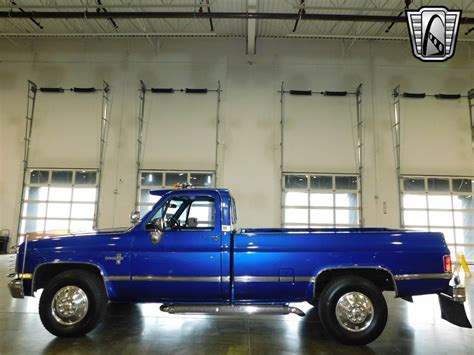 1984 Chevrolet C20 Silverado Fleetside Available For Auction
