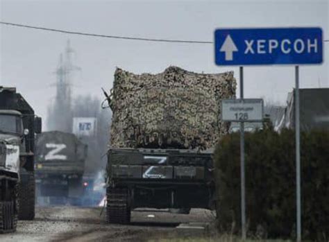 Оккупированный Херсон Предатели пытаются бежать из Херсона прикрываясь гражданским населением