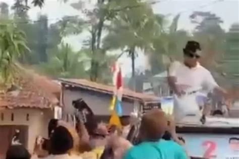 Video Viral Orang Diduga Timses Paslon Calon Bupati Pandeglang Bagi