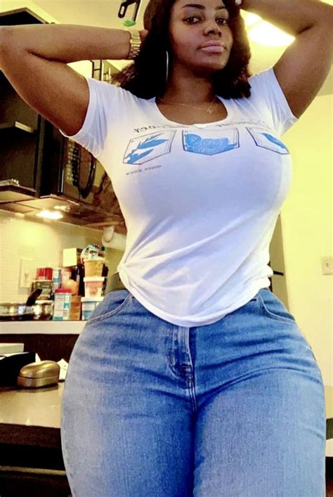 Pin By Markr On Thick Curvy Black Women Women Black Women Beautiful