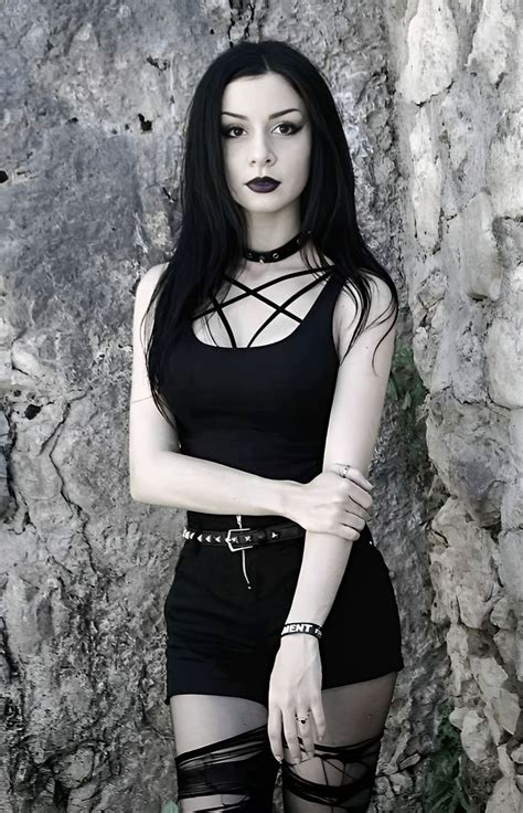 Пин от пользователя M на доске Goth And Metal Beauty 6 Готическая