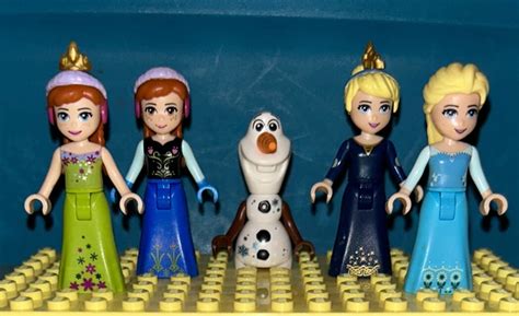 LEGO FRIENDS FROZEN Minifigures Lot Elsa Anna Sven Olaf 20 22 PicClick UK