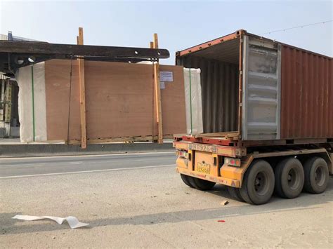 Loading Marble Sourcing