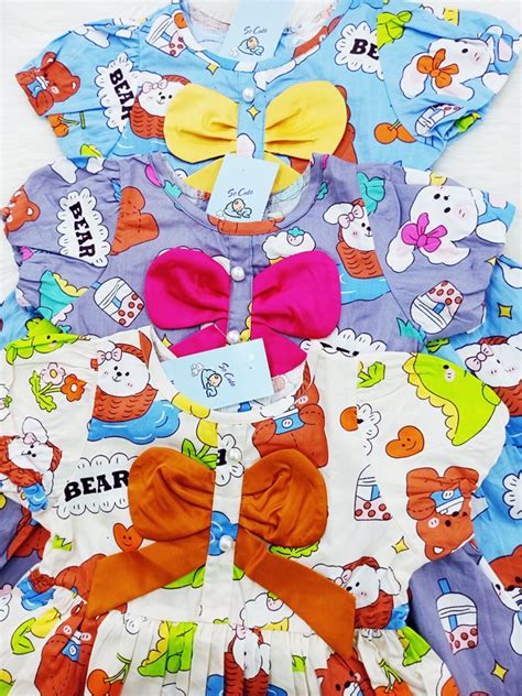 လက်ကားသီးသန့် ပိုးကော်တွန် ပွဲတက်လေး Size 3yr To 6yr ခန့်မှန်း Price 7500 Ks Colour 3