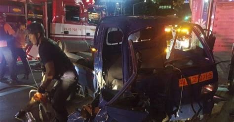 Lp가스 배달 트럭 찻집 돌진2명 부상