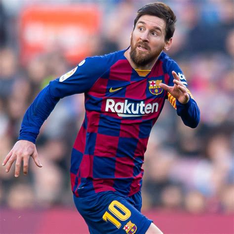 Read The All Time Top 20 Ray Hudson Quotes About Lionel Messi