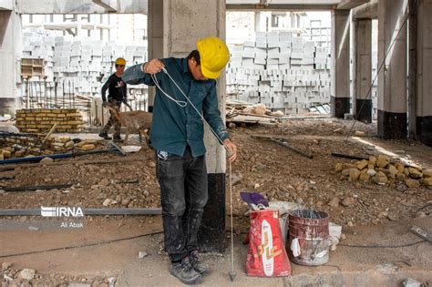 پرداخت حق بیمه کارگران ساختمانی در سامانه خدمات غیرحضوری تأمین‌اجتماعی در ۶ استان دیگر ایرنا
