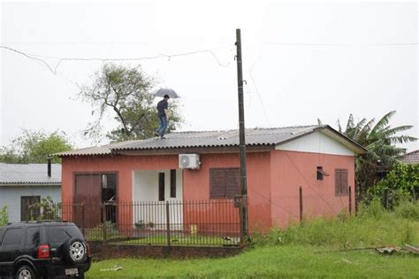 Chuva E Vendaval Causam Danos No Noroeste Do Rs Veja As Cidades