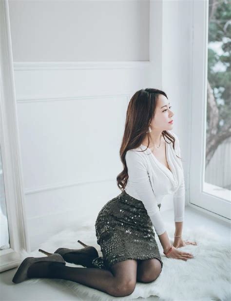 氣質女神黑絲美腿私房養眼寫真 每日頭條
