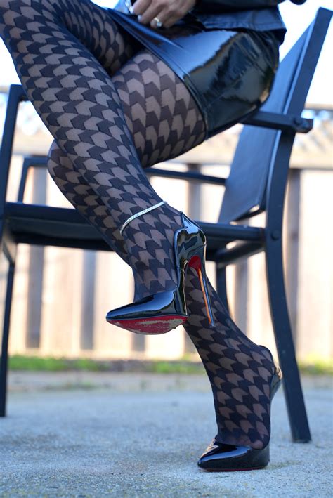 Cammile Sweet On Twitter Happy Monday Hot Chick And Pattern Tights Https T Co