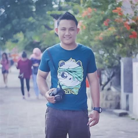 Galeri Hunting Dan Jasa Fotografi Galeryikhsanik • Threads Say More