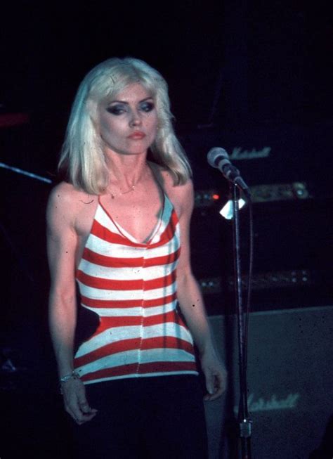 30 Hottest Photographs Of Debbie Harry On The Stage From The Mid 1970s