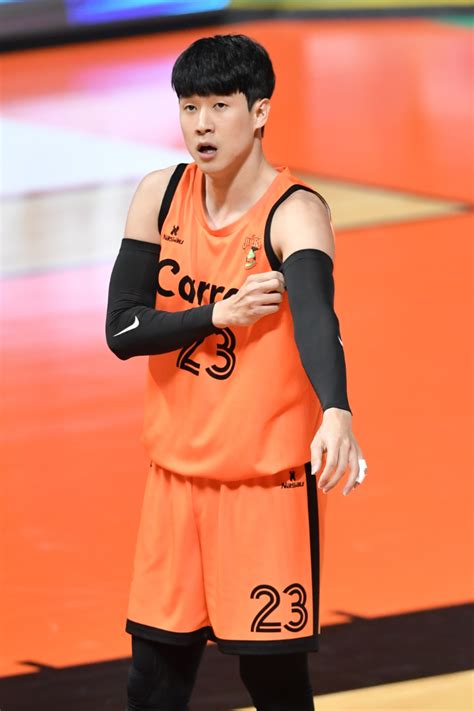 문경은 조성민처럼 Kbl 최고 슈터 전성현 막연한 꿈이었는데