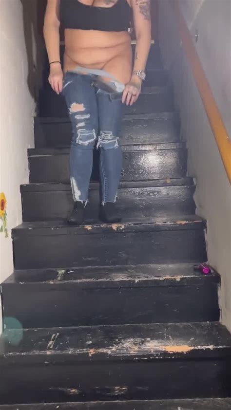 Real Homestyle Super Bitch Peeing Down The Stairs