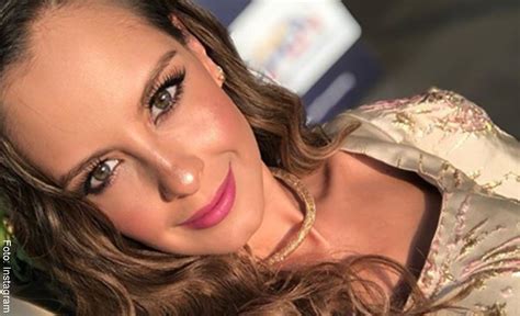 ¿qué Se Hizo Laura Acuña En La Cara Dicen Que Se Ve Diferente Vibra
