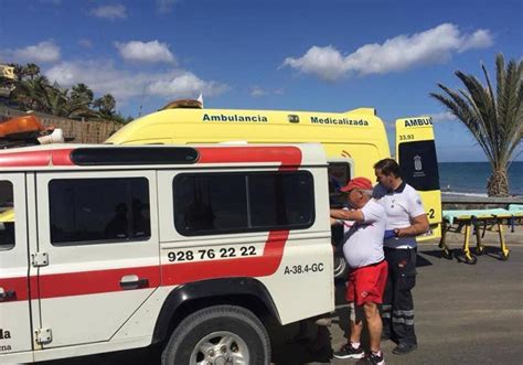 Un motorista se lesiona gravemente tras una aparatosa caída en Telde