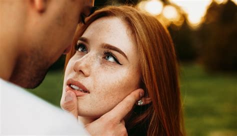 Soul Gazing The Science 32 Steps And Secrets To Create An Eye Gaze Bond