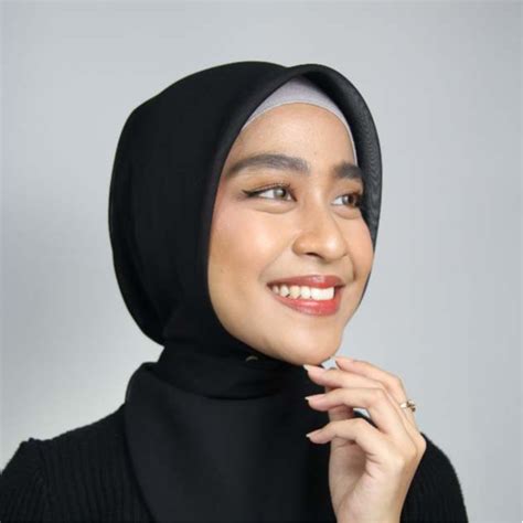 Jual [free T] Helica Hijab Paris Jepang Shopee Indonesia