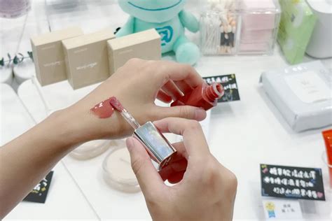 Cosme公布2025台灣美妝大賞上半年新秀賞榜單 彩妝、身體保養火力全開！ 新頭條 Thehubnews