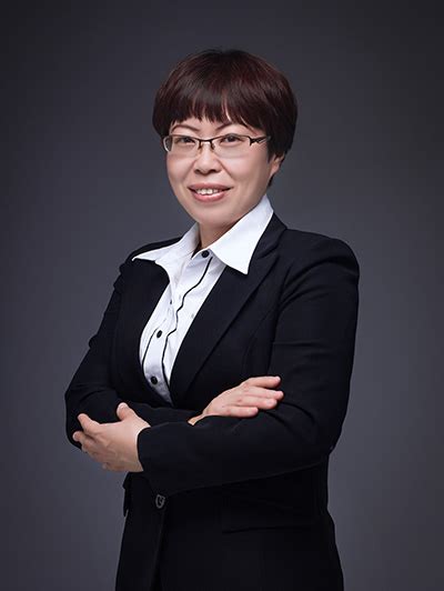 孙立伟 副主任 山东鲁信律师事务所