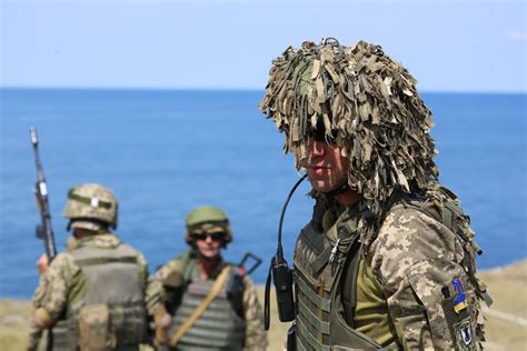 Військово Морські Сили відпрацювали відбиття нападу ФОТО ШоТам