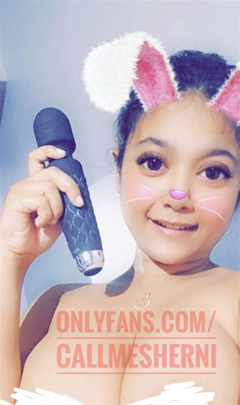 She Finally Sent A Topless With Face Damn All Those Boobs Pics Were